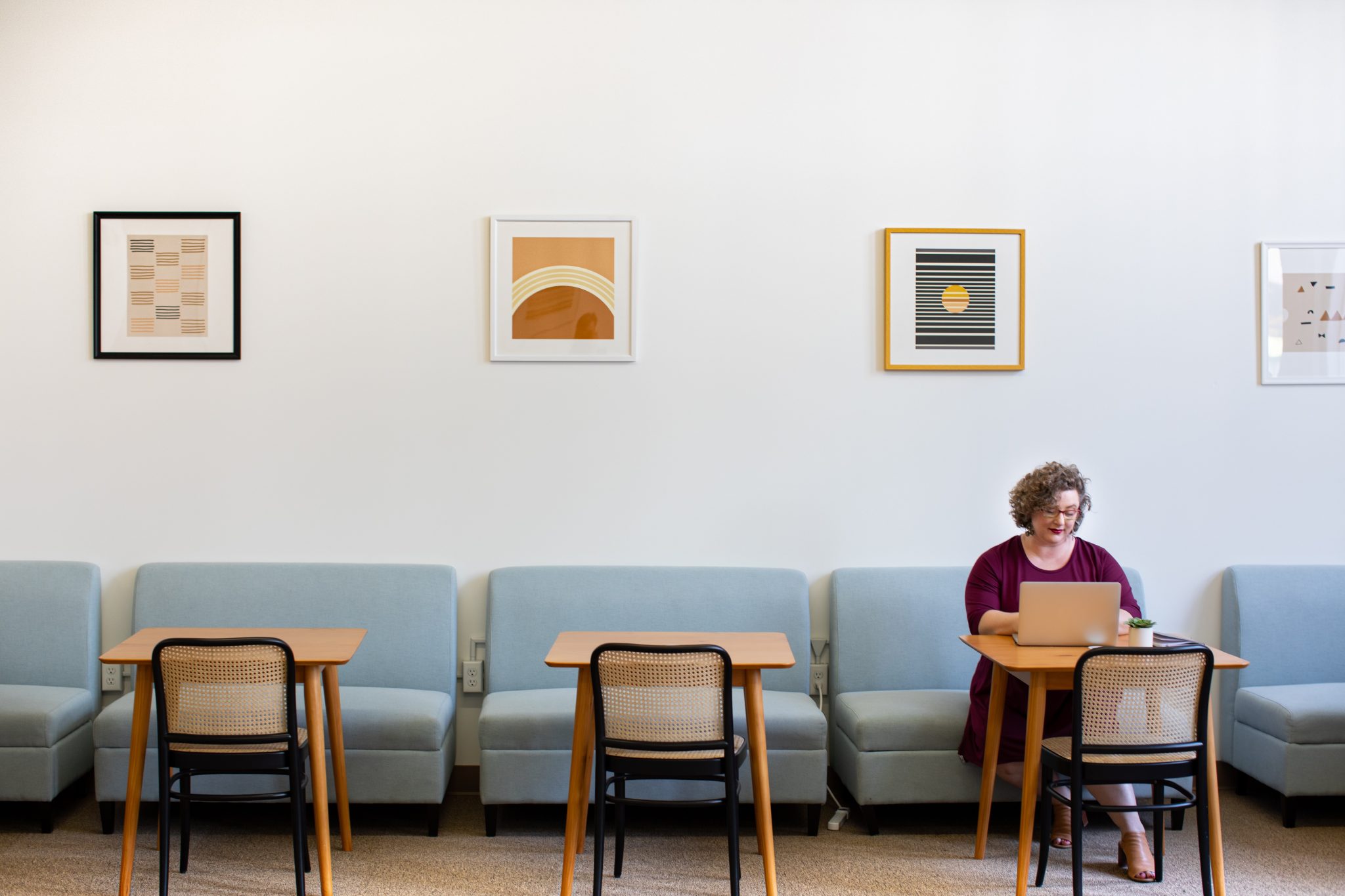 5 Medical Waiting Room Design Ideas That Boost Your ROI
